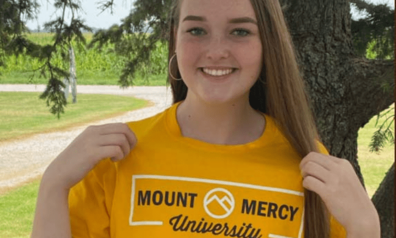 Taylor Wells signs to play at Mount Mercy University – SJO Daily
